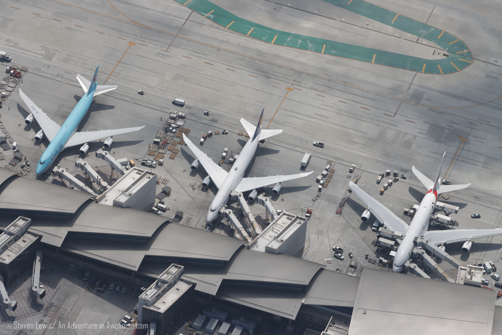 “Over the Runways: Photographing LAX from the Heavens” Part: two